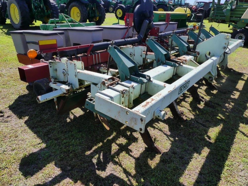 #1316 - Case IH Planter w/ KMC Ripper Stripper | DeMott Auction