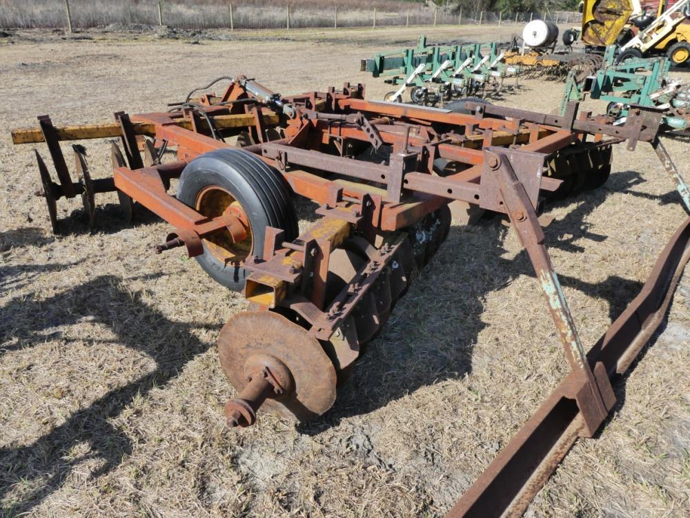 10' PULL TYPE DISC | DeMott Auction