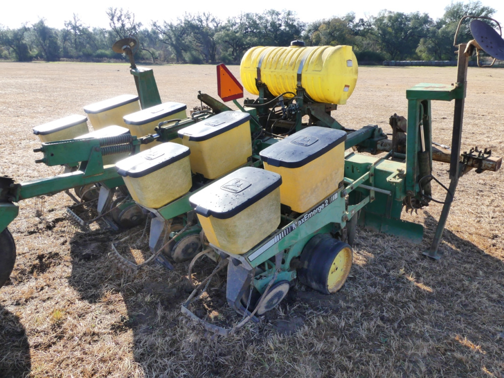 KMC 4 ROW RIPPER BEDDER | DeMott Auction