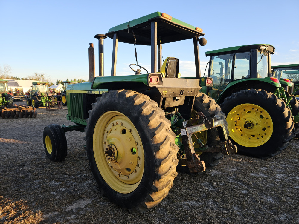 #544B - JOHN DEERE 4255 | DeMott Auction