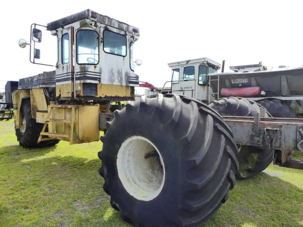 #872 - Terra Gator 1803 | DeMott Auction