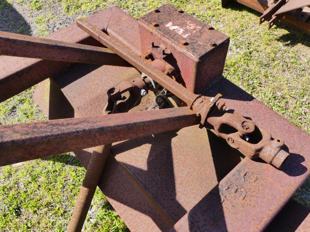 #516 - UFT 3pt PTO Driven Ditcher | DeMott Auction