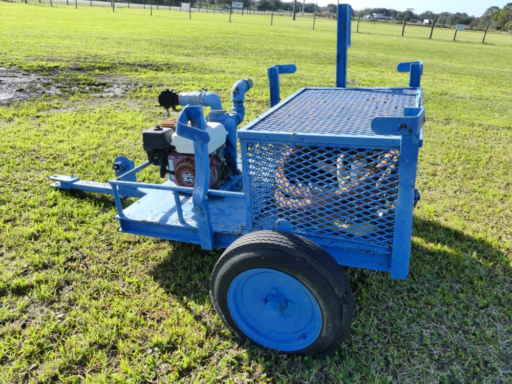 #400 - Portable Pump | DeMott Auction