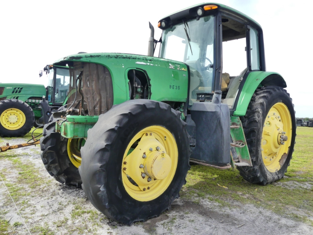 #893 - John Deere 7330 | DeMott Auction
