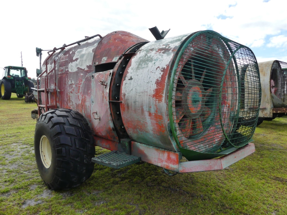 #812 - 2007 Rears Orchard Sprayer | DeMott Auction