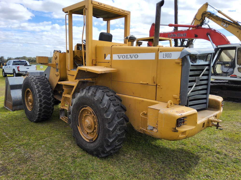 #856 - Volvo L90D | DeMott Auction