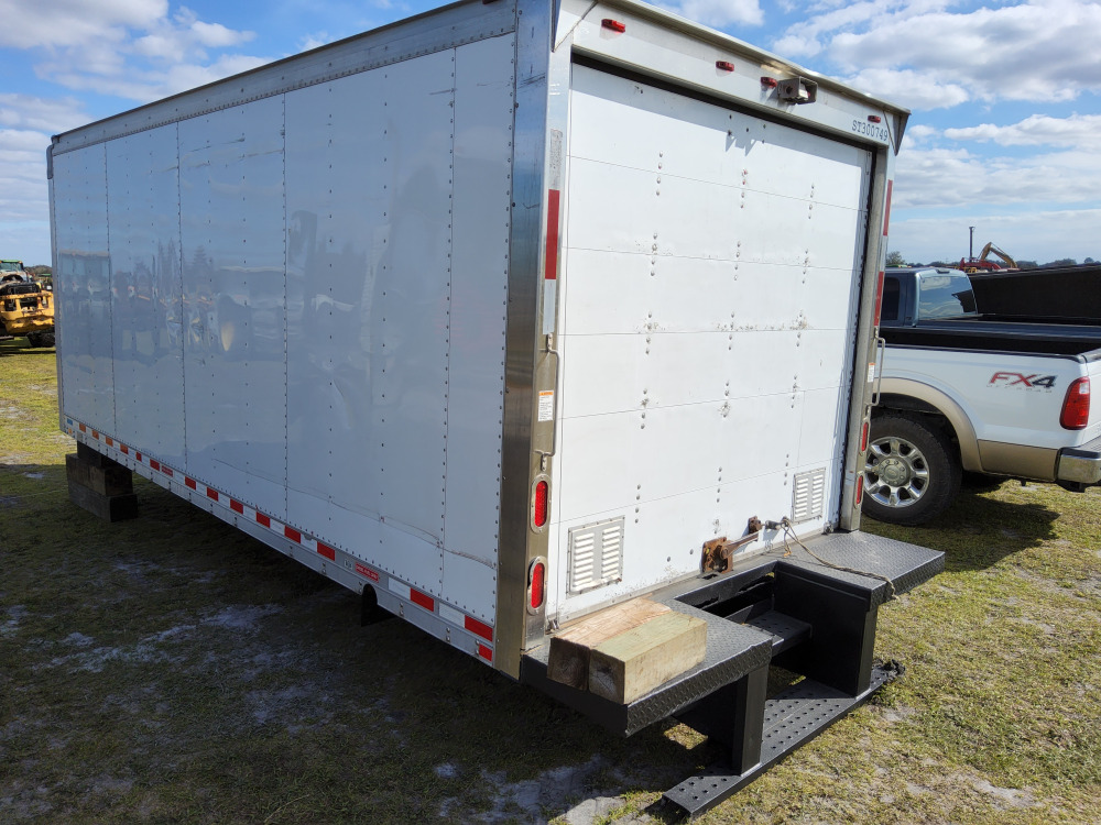 #925 - 2012 Morgan 18' Cargo Body | DeMott Auction