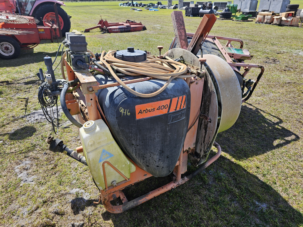 #946 - Jacto J400 Sprayer | DeMott Auction