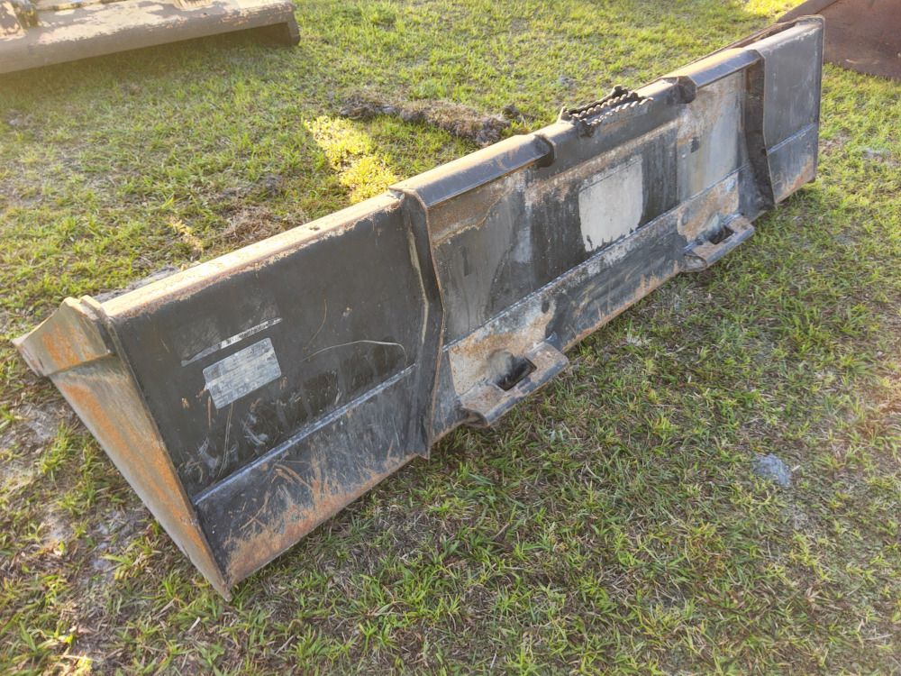 #641A - John Deere C84 Bucket | DeMott Auction