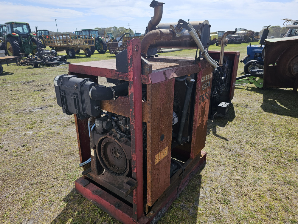 #935 - Case 120A Power Unit | DeMott Auction
