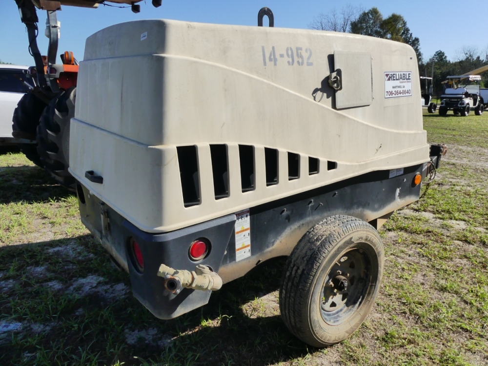 #449 - Doosan C185 Air Compressor | DeMott Auction