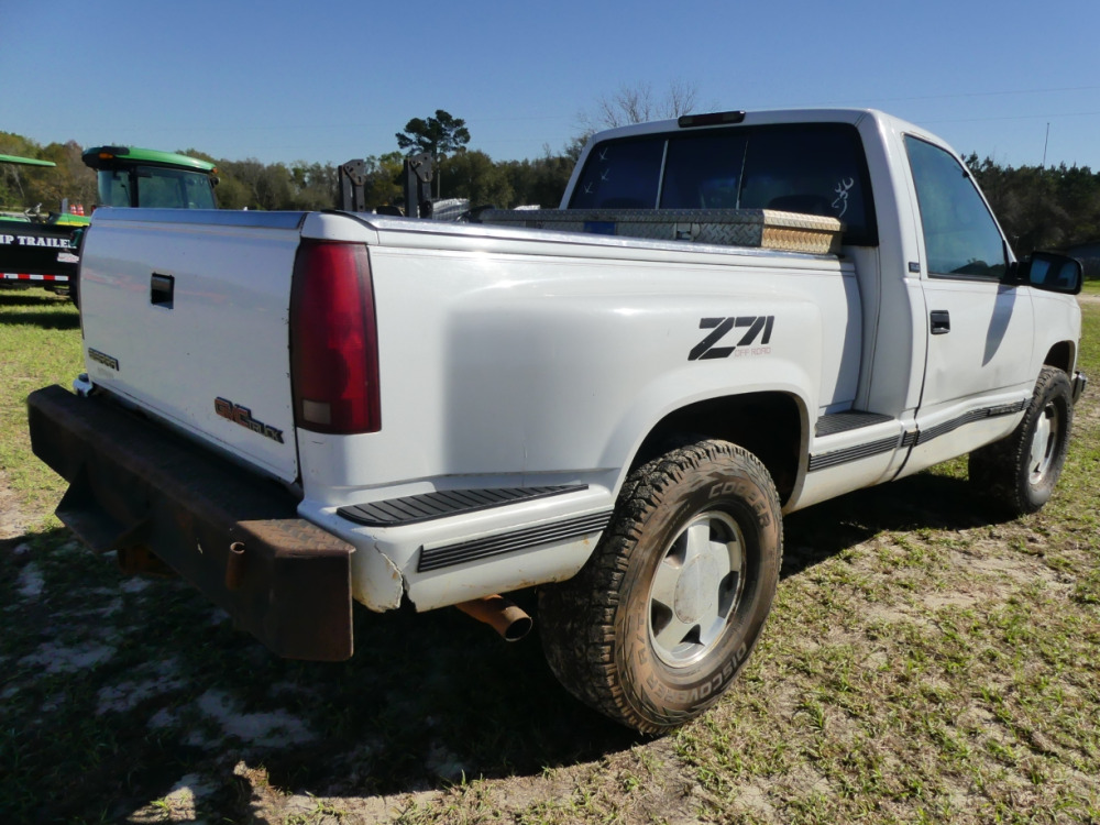 #468 - 1996 GMC Sierra SLE Z71 | DeMott Auction