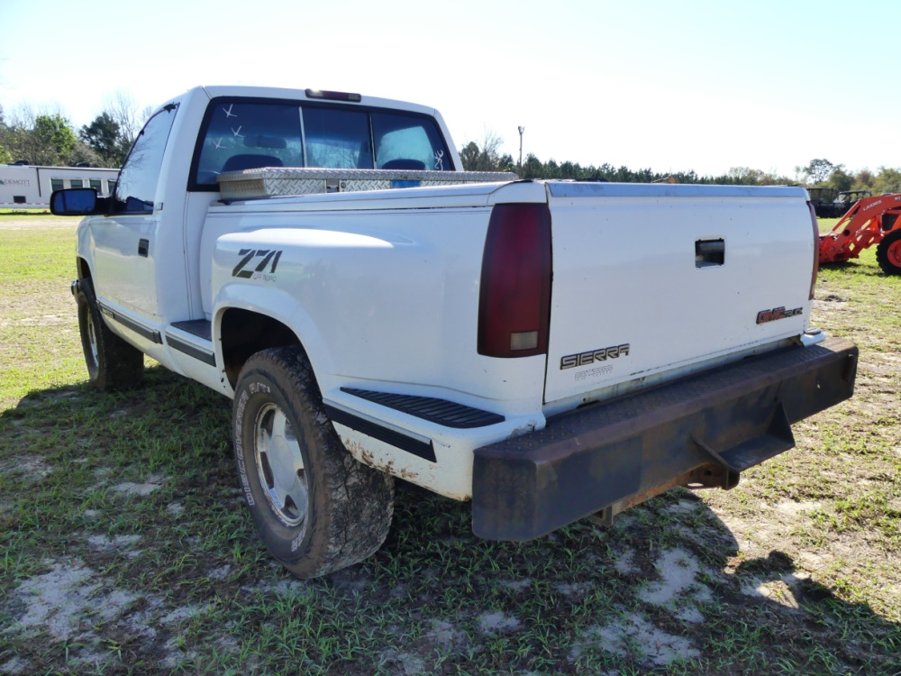 #468 - 1996 GMC Sierra SLE Z71 | DeMott Auction