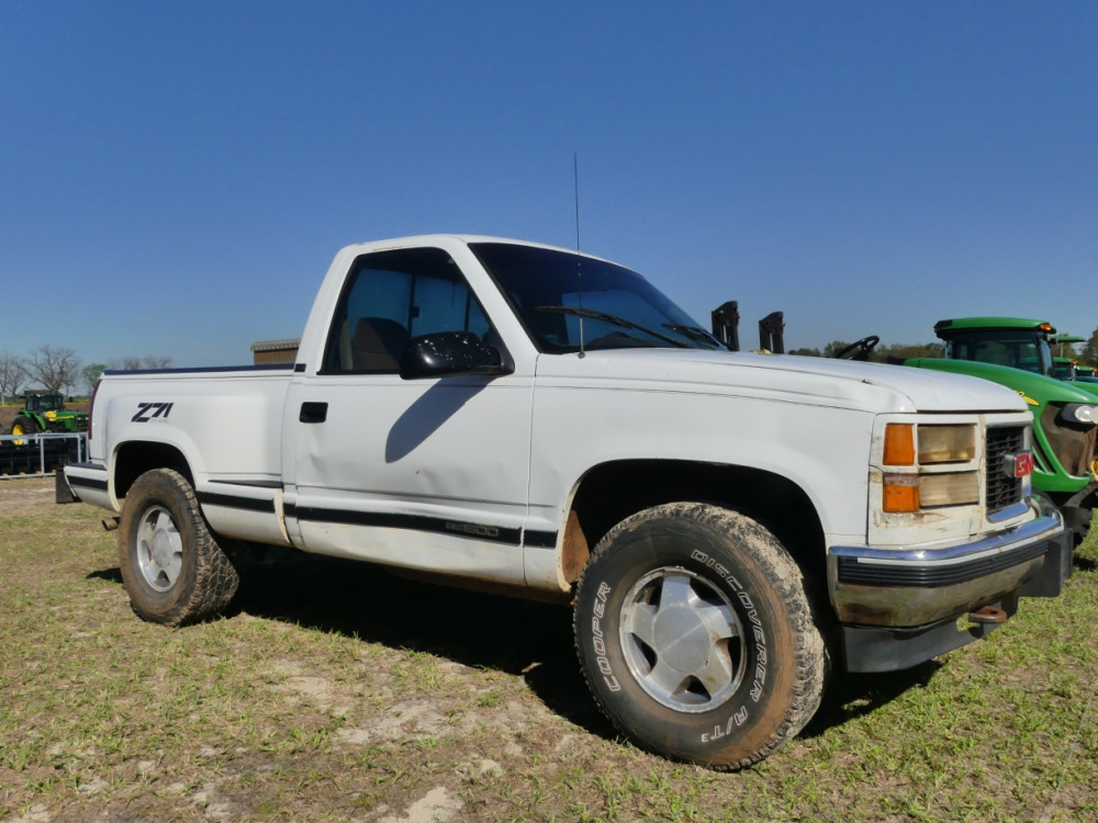 #468 - 1996 GMC Sierra SLE Z71 | DeMott Auction