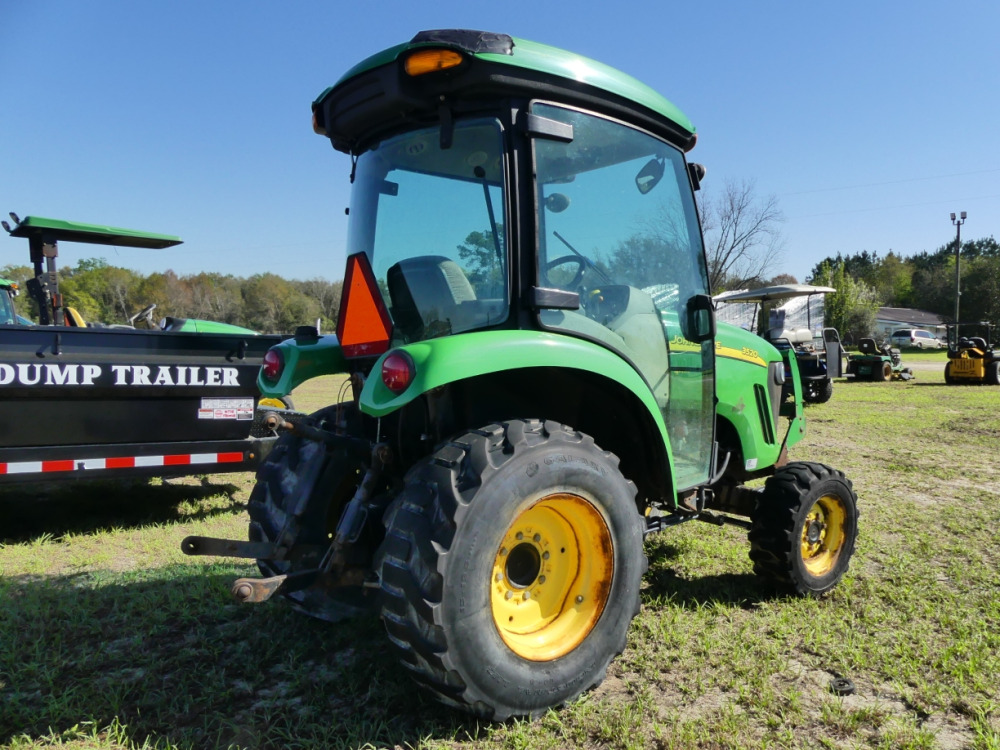 #473 - John Deere 3520 | DeMott Auction