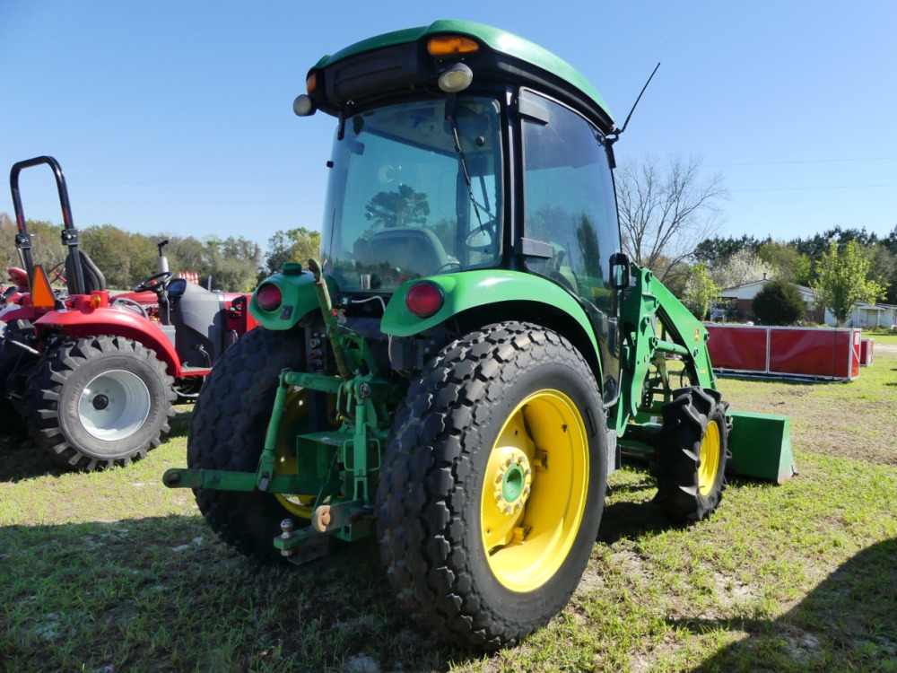 #484 - John Deere 4066R | DeMott Auction