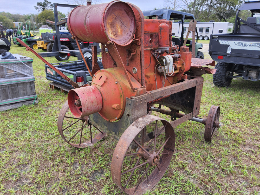 #416 - International Harvester 200 Power Unit | DeMott Auction