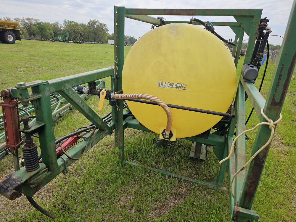 #912 - LMC 400 Gallon Boom Sprayer | DeMott Auction