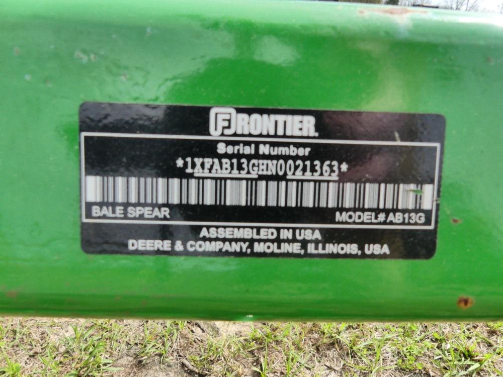 #665A - Frontier Hay Spear | DeMott Auction