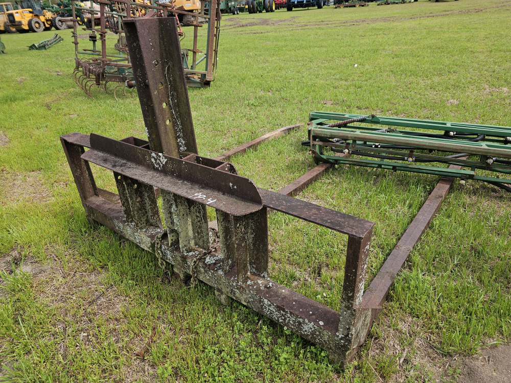 #899 - 3pt Forks | DeMott Auction