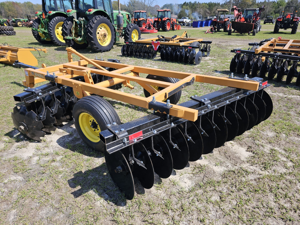 #729 - IA 8' Offset Disc Harrow | DeMott Auction