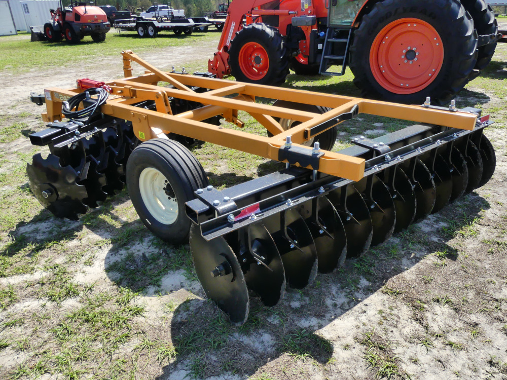 #728 - IA 2424 8' Offset Disc Harrow | DeMott Auction