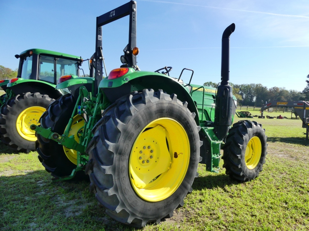 #683 - 2018 John Deere 6110M | DeMott Auction