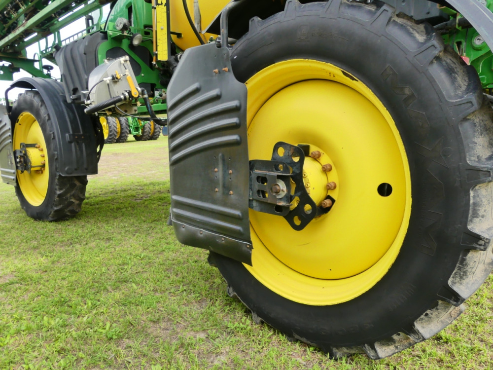 #821 - 2016 John Deere R4030 | DeMott Auction