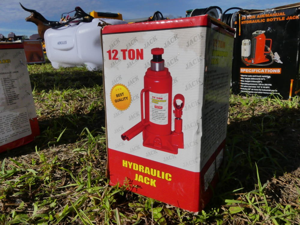 #372B - 12 Ton Jack | DeMott Auction