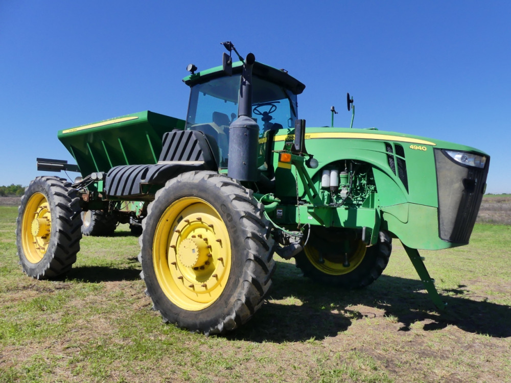 #880 - John Deere 4940 | DeMott Auction