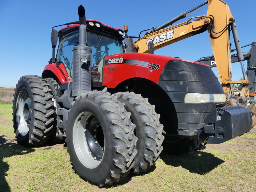 #864 - 2019 Case IH 380 Magnum CVT | DeMott Auction