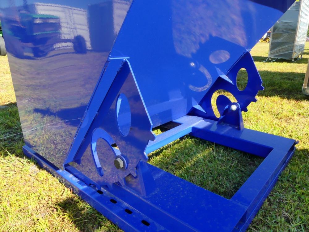 #356 - Greatbear 1yd Forklift Self Dumping Hopper | DeMott Auction