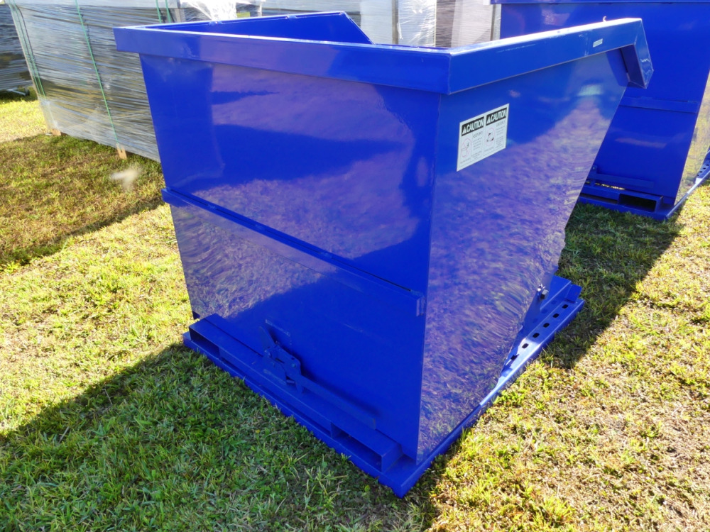 #357 - Greatbear 1yd Forklift Self Dumping Hopper | DeMott Auction
