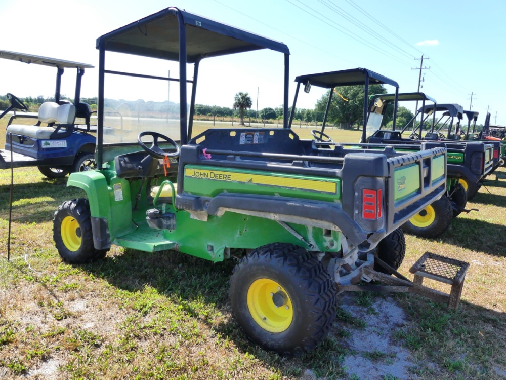 #480 - John Deere TX Gator | DeMott Auction