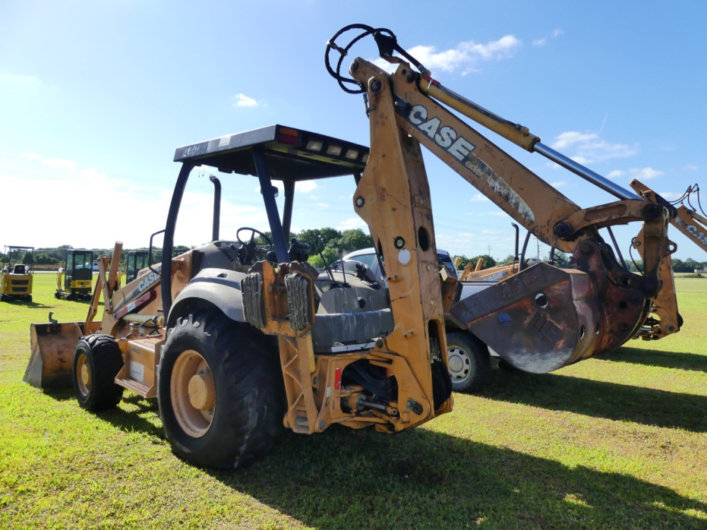 #744 - Case 580 Super M Series 2 | DeMott Auction