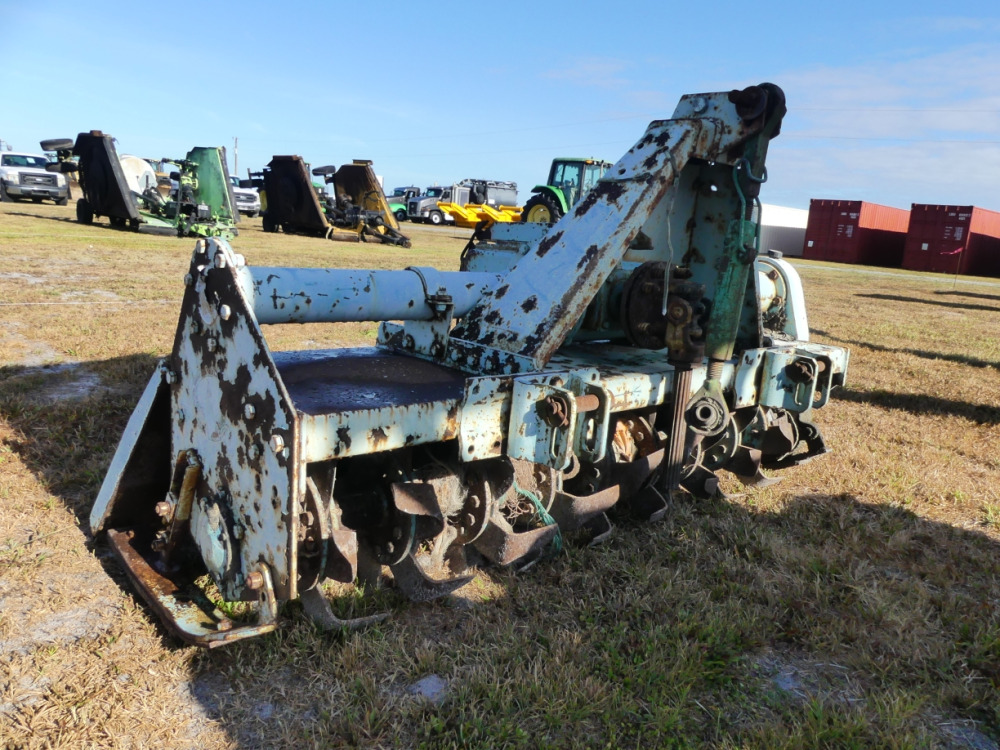 #703 - Maletti 6' Tiller | DeMott Auction