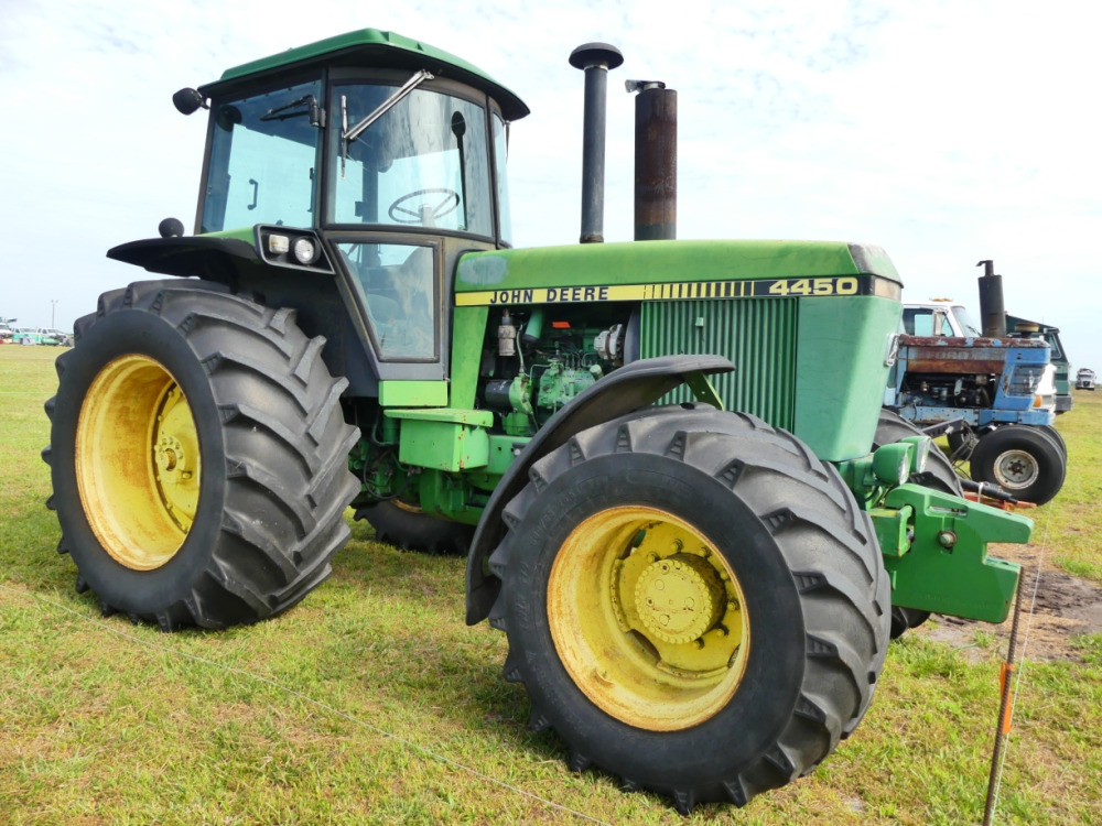 #942 - John Deere 4450 | DeMott Auction