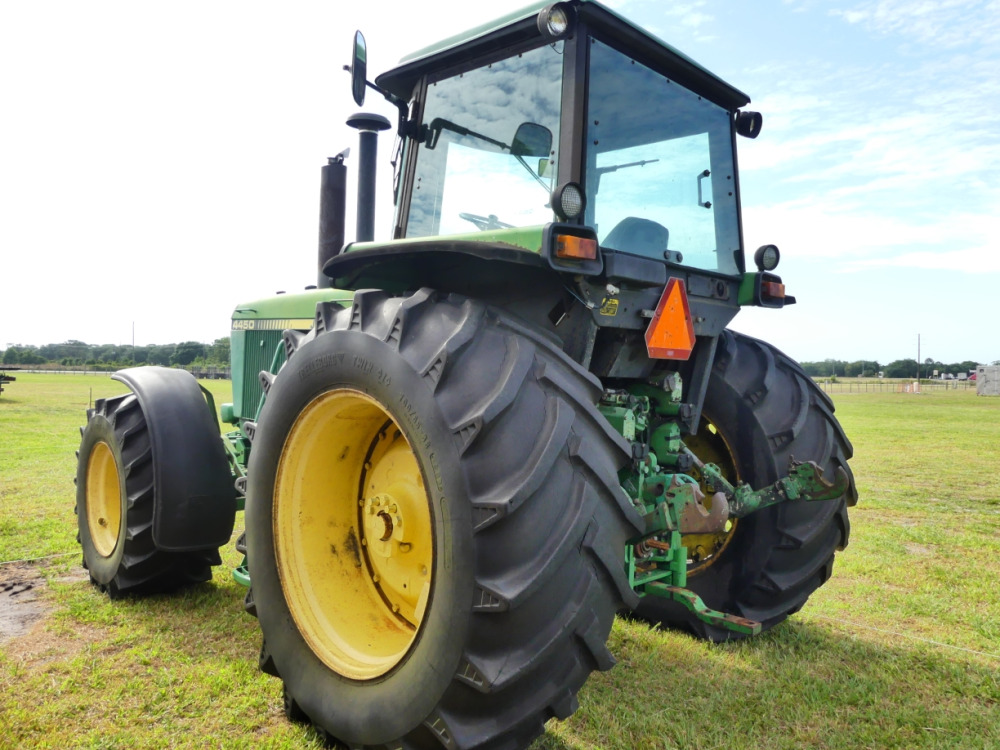 #942 - John Deere 4450 | DeMott Auction