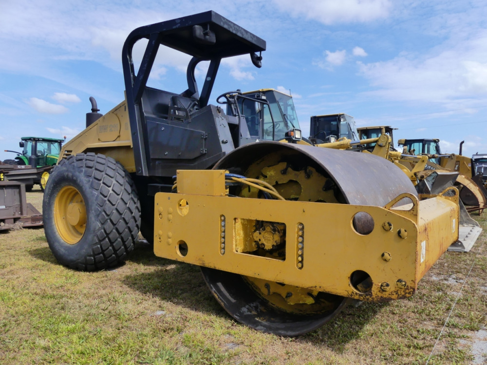 #985 - Bomag BW211D-3 Roller | DeMott Auction