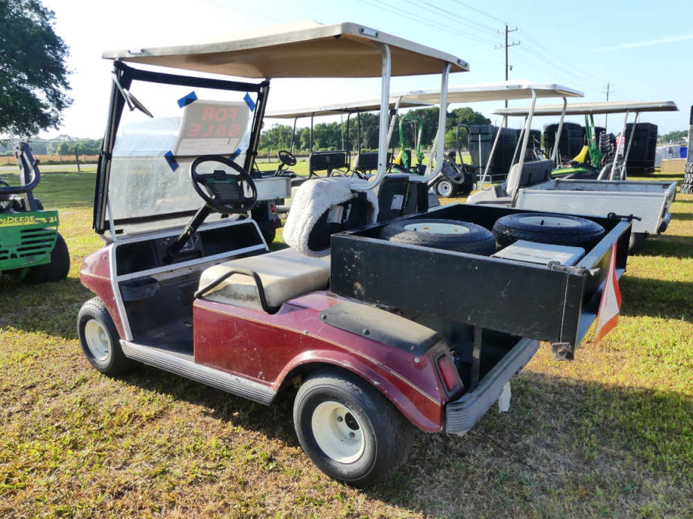 #416 - Club Car Electric Golf Cart | DeMott Auction
