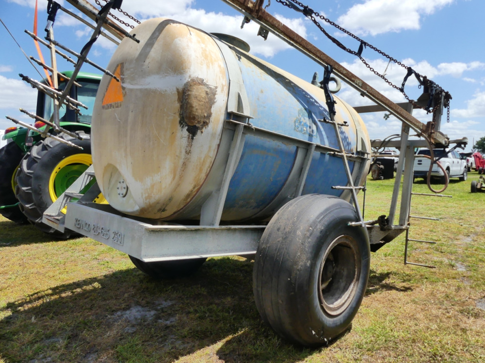 #1057 - Kennco Row Crop Sprayer | DeMott Auction