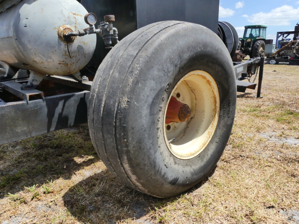 #1069 - PT Oil Tank, Air Compressor, & Tool Box | DeMott Auction