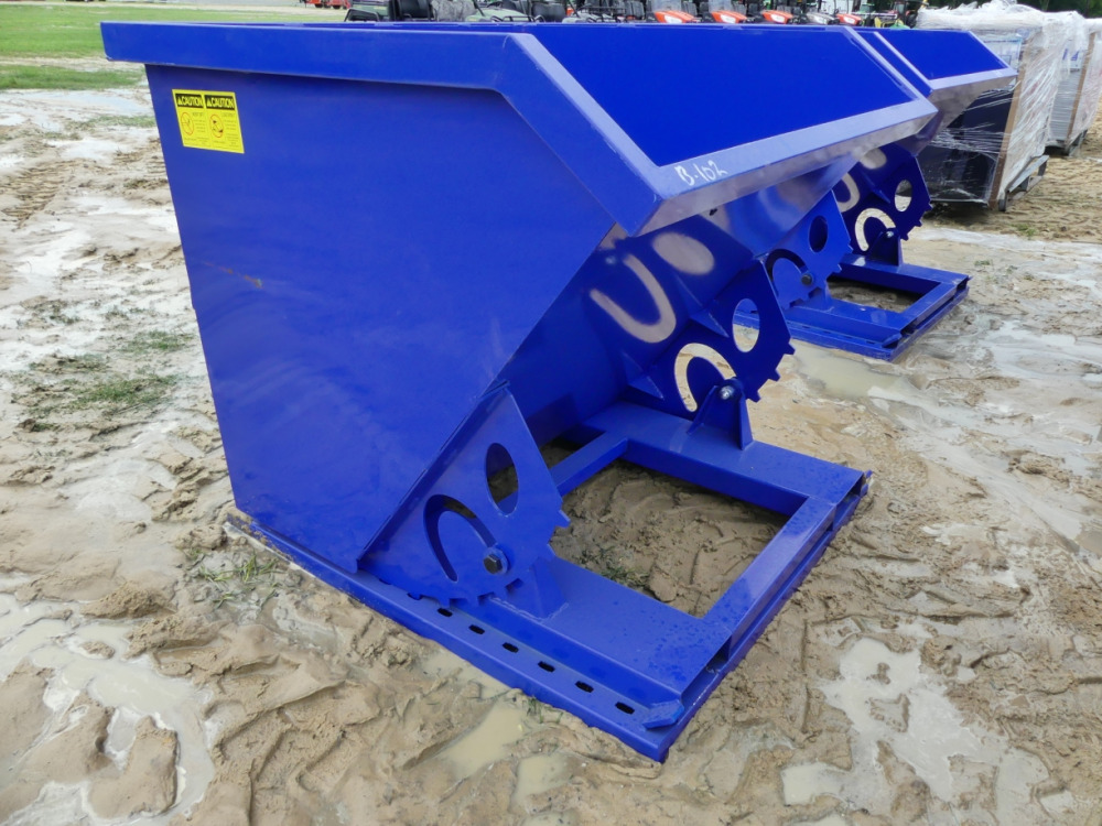 #457 - Greatbear 1yd Forklift Self Dumping Hopper | DeMott Auction