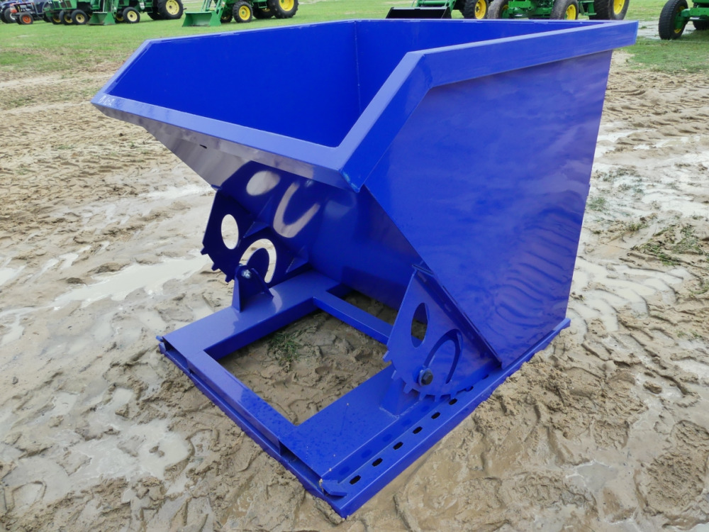 #457 - Greatbear 1yd Forklift Self Dumping Hopper | DeMott Auction