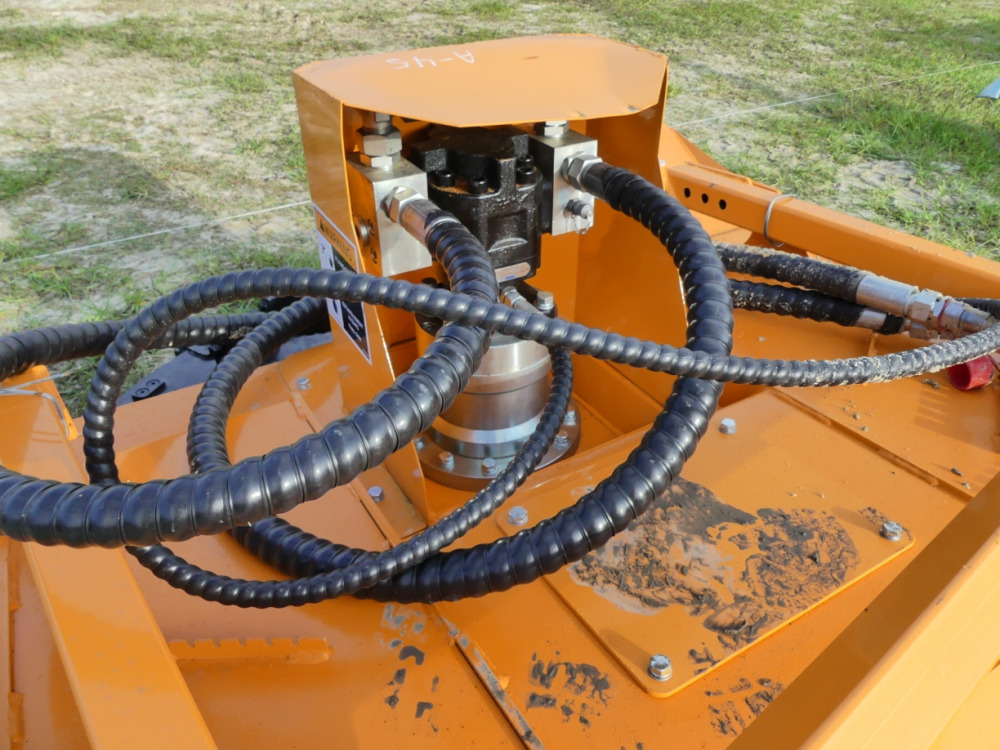 #428 - Wolverine Quick Attach 72" Disc Mulcher | DeMott Auction