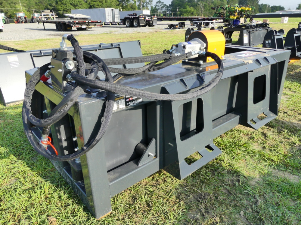 #397 - Wolverine Quick Attach 72" Screening Bucket | DeMott Auction