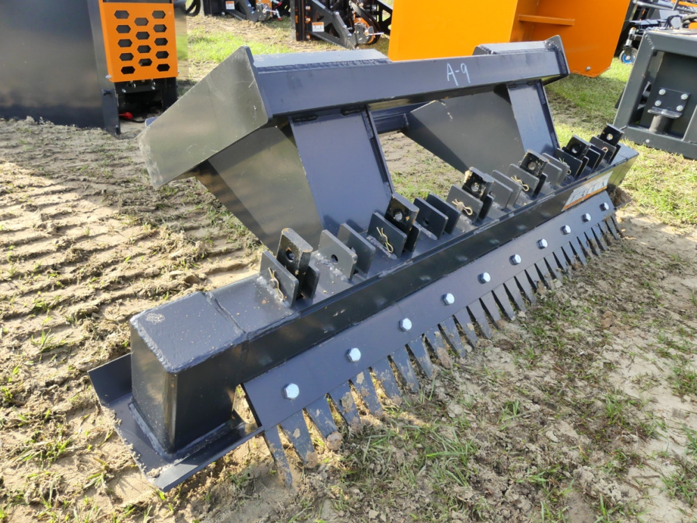 #392 - Wolverine Quick Attach 72" Ripper | DeMott Auction