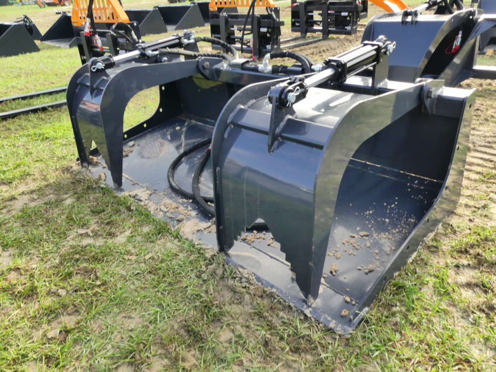 #386 - Wolverine Quick Attach 72" Bucket Grapple | DeMott Auction
