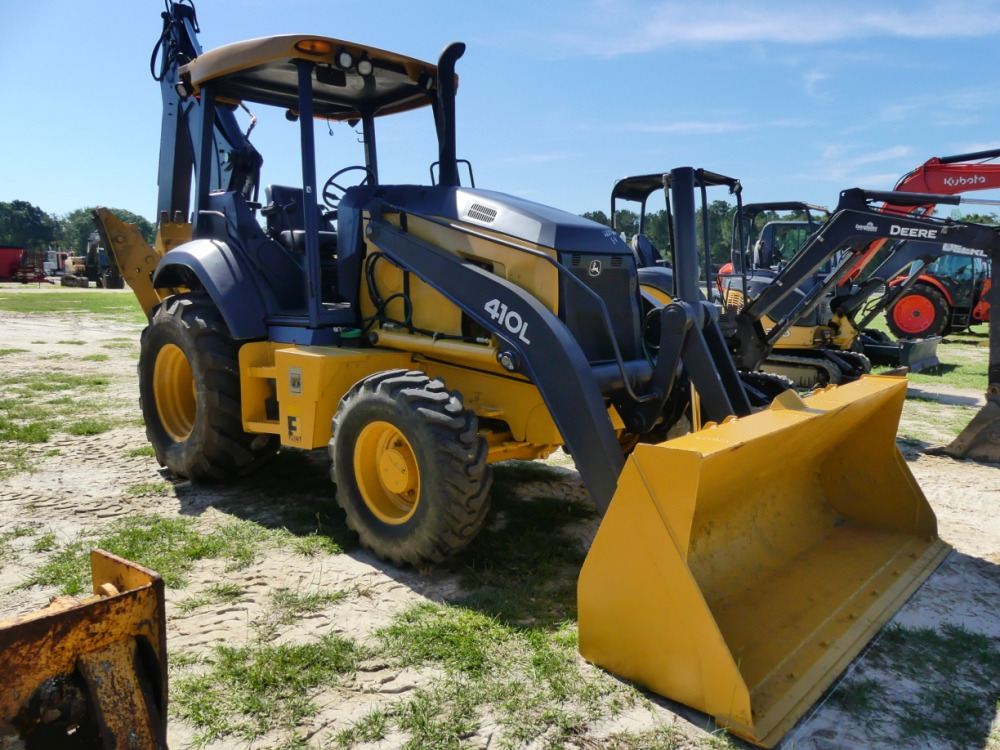 John Deere 410L | DeMott Auction