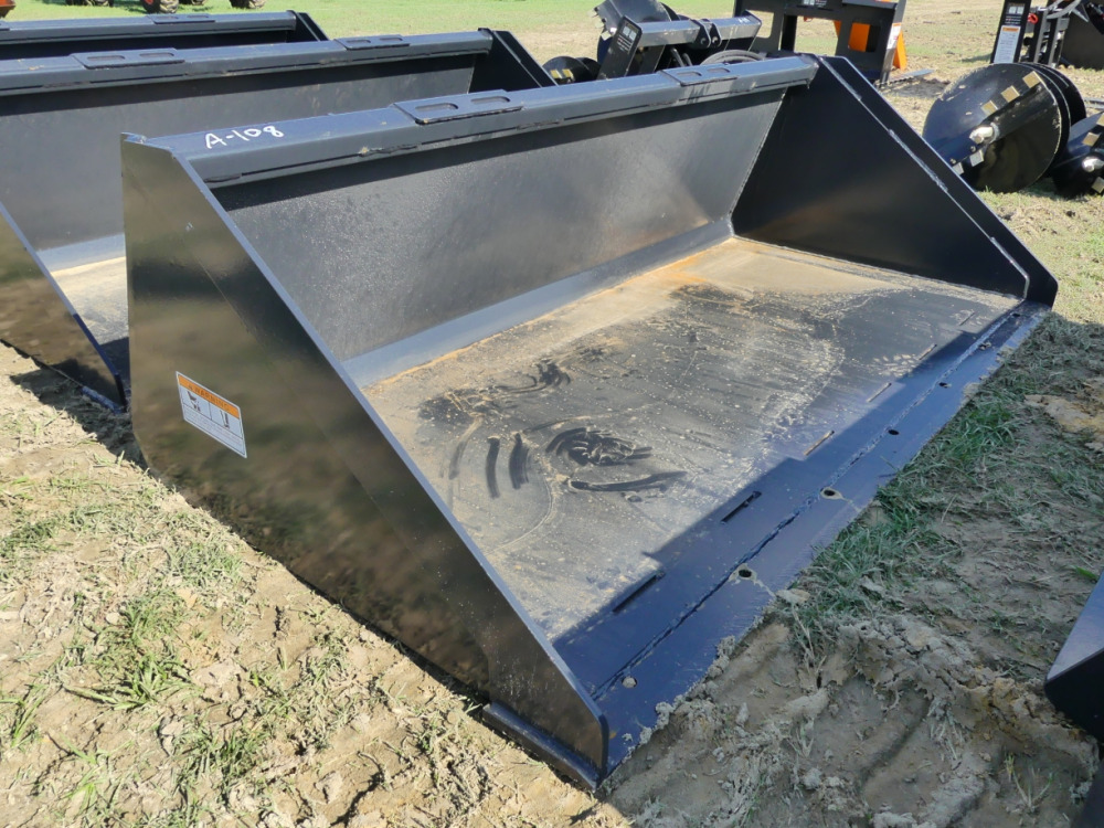 #366 - Wolverine 72" Quick Attach Bucket | DeMott Auction